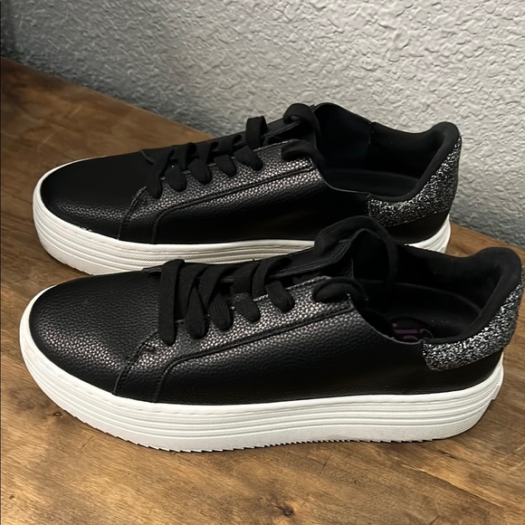 Joy Mangano | Shoes | Joy Mangano Leather Black Platform Sneakers With ...